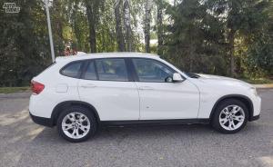 White BMW X1 2011 in Sakiai, with an engine capacity of 2.00 L and mileage of 265 thousand km for 5850 €, photo 7 on AUTOMOTO.COM.LV