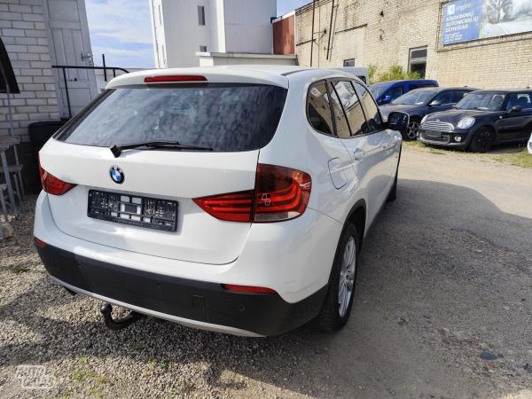 БМВ Х1 2011 в Утена на AUTOMOTO.COM.LV Белый БМВ Х1 2011 в Утена, объемом двигателя 2.00 л и пробегом 240 тыс. км за 5990 €, фото 8 на AUTOMOTO.COM.LV