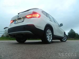 Balts BMW X1 2011 Ogre, ar dzinēja tilpumu 2.00 L un nobraukumu 133 tūkst. km par 8699 €, foto 10 vietnē AUTOMOTO.COM.LV