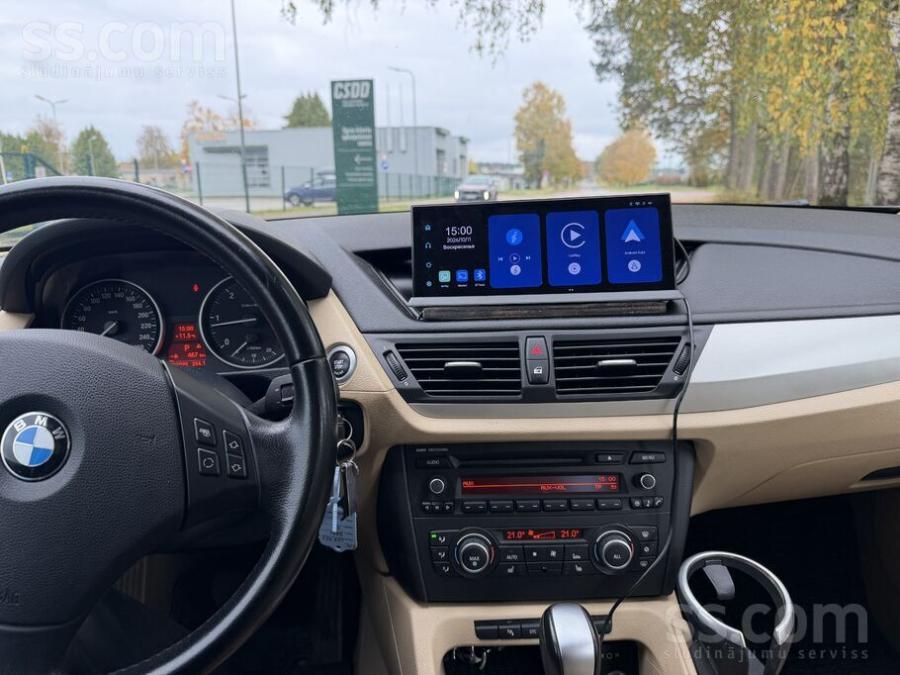 Balts BMW X1 2011 Ogre, ar dzinēja tilpumu 2.00 L un nobraukumu 133 tūkst. km par 8699 €, foto 25 vietnē AUTOMOTO.COM.LV