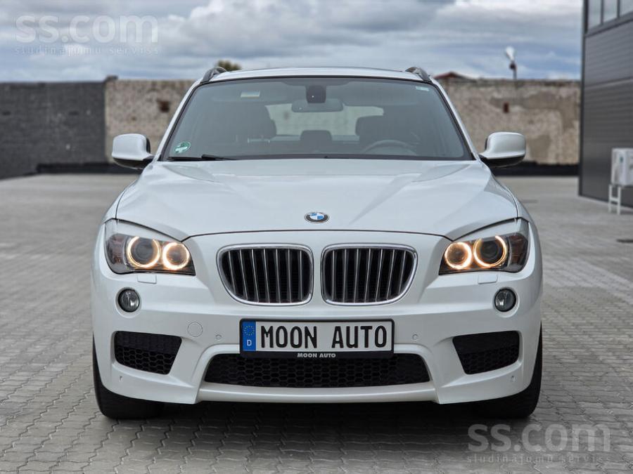 Balts BMW X1 2011 Liepāja, ar dzinēja tilpumu 2.00 L un nobraukumu 292 tūkst. km par 7600 €, foto 4 vietnē AUTOMOTO.COM.LV