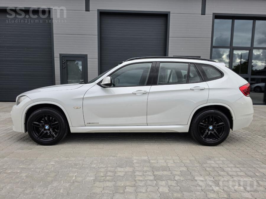 Balts BMW X1 2011 Liepāja, ar dzinēja tilpumu 2.00 L un nobraukumu 292 tūkst. km par 7600 €, foto 10 vietnē AUTOMOTO.COM.LV