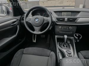 Balts BMW X1 2011 Liepāja, ar dzinēja tilpumu 2.00 L un nobraukumu 292 tūkst. km par 7600 €, foto 13 vietnē AUTOMOTO.COM.LV