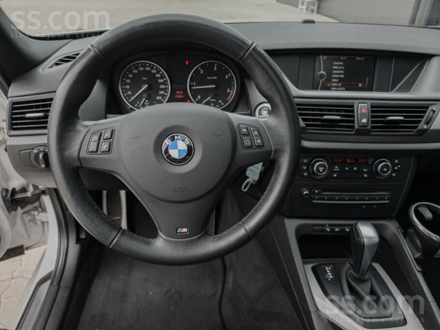 Balts BMW X1 2011 Liepāja, ar dzinēja tilpumu 2.00 L un nobraukumu 292 tūkst. km par 7600 €, foto 19 vietnē AUTOMOTO.COM.LV