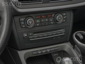 Balts BMW X1 2011 Liepāja, ar dzinēja tilpumu 2.00 L un nobraukumu 292 tūkst. km par 7600 €, foto 24 vietnē AUTOMOTO.COM.LV