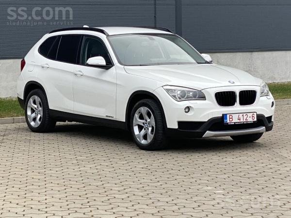 White BMW X1 2012 in Riga, with an engine capacity of 2.00 L and mileage of 0 thousand km for 8490 €, photo 3 on AUTOMOTO.COM.LV