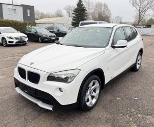 White BMW X1 2012 in Panevezys, with an engine capacity of 2.00 L and mileage of 258 thousand km for 4900 €, photo  on AUTOMOTO.COM.LV