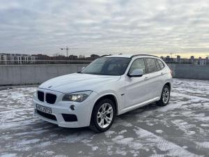 Balts BMW X1 2012 Viļņa, ar dzinēja tilpumu 2.00 L un nobraukumu 164 tūkst. km par 6500 €, foto  vietnē AUTOMOTO.COM.LV