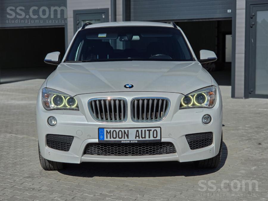 Balts BMW X1 2012 Liepāja, ar dzinēja tilpumu 2.00 L un nobraukumu 225 tūkst. km par 8495 €, foto 4 vietnē AUTOMOTO.COM.LV
