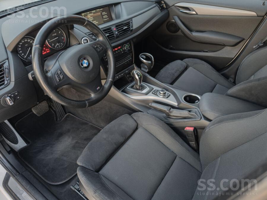 Balts BMW X1 2012 Liepāja, ar dzinēja tilpumu 2.00 L un nobraukumu 225 tūkst. km par 8495 €, foto 11 vietnē AUTOMOTO.COM.LV