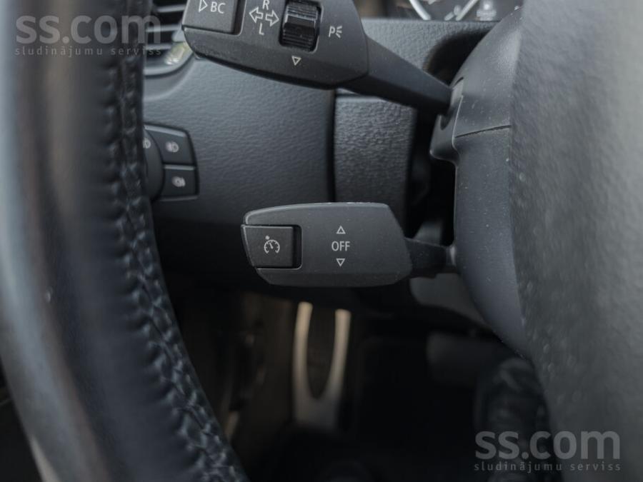 Balts BMW X1 2012 Liepāja, ar dzinēja tilpumu 2.00 L un nobraukumu 225 tūkst. km par 8495 €, foto 23 vietnē AUTOMOTO.COM.LV
