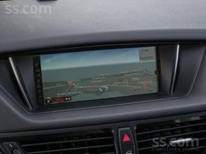 Balts BMW X1 2012 Liepāja, ar dzinēja tilpumu 2.00 L un nobraukumu 225 tūkst. km par 8495 €, foto 27 vietnē AUTOMOTO.COM.LV