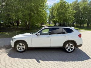 Balts BMW X1 2012 Marijampole, ar dzinēja tilpumu 2.00 L un nobraukumu 150 tūkst. km par 5900 €, foto 3 vietnē AUTOMOTO.COM.LV