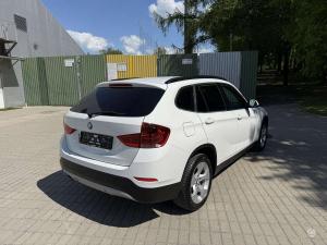 Balts BMW X1 2012 Marijampole, ar dzinēja tilpumu 2.00 L un nobraukumu 150 tūkst. km par 5900 €, foto 7 vietnē AUTOMOTO.COM.LV