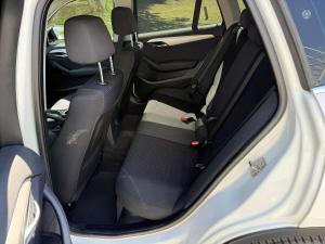 Balts BMW X1 2012 Marijampole, ar dzinēja tilpumu 2.00 L un nobraukumu 150 tūkst. km par 5900 €, foto 15 vietnē AUTOMOTO.COM.LV