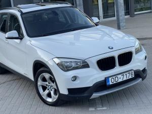 White BMW X1 2012 in Riga, with an engine capacity of 2.00 L and mileage of 245 thousand km for 5900 €, photo 9 on AUTOMOTO.COM.LV