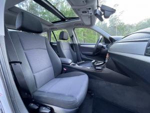 White BMW X1 2012 in Riga, with an engine capacity of 2.00 L and mileage of 245 thousand km for 5900 €, photo 31 on AUTOMOTO.COM.LV