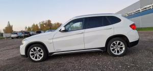 Balts BMW X1 2012 Daugavpils, ar dzinēja tilpumu 2.00 L un nobraukumu 300 tūkst. km par 7550 €, foto 3 vietnē AUTOMOTO.COM.LV