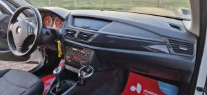 Balts BMW X1 2012 Daugavpils, ar dzinēja tilpumu 2.00 L un nobraukumu 300 tūkst. km par 7550 €, foto 22 vietnē AUTOMOTO.COM.LV