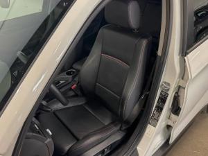 White BMW X1 2012 in Jurmala, with an engine capacity of 2.00 L and mileage of 195 thousand km for 8995 €, photo 20 on AUTOMOTO.COM.LV