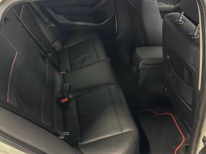 White BMW X1 2012 in Jurmala, with an engine capacity of 2.00 L and mileage of 195 thousand km for 8995 €, photo 27 on AUTOMOTO.COM.LV
