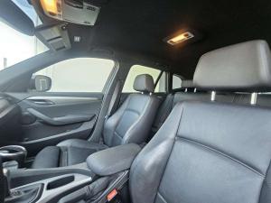 White BMW X1 2012 in Vilnius, with an engine capacity of 2.00 L and mileage of 292 thousand km for 8550 €, photo 12 on AUTOMOTO.COM.LV