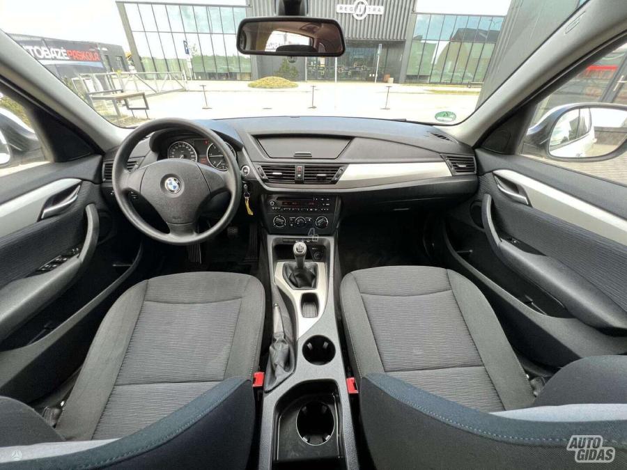Balts BMW X1 2012 Šauļi, ar dzinēja tilpumu 2.00 L un nobraukumu 204 tūkst. km par 6200 €, foto 15 vietnē AUTOMOTO.COM.LV