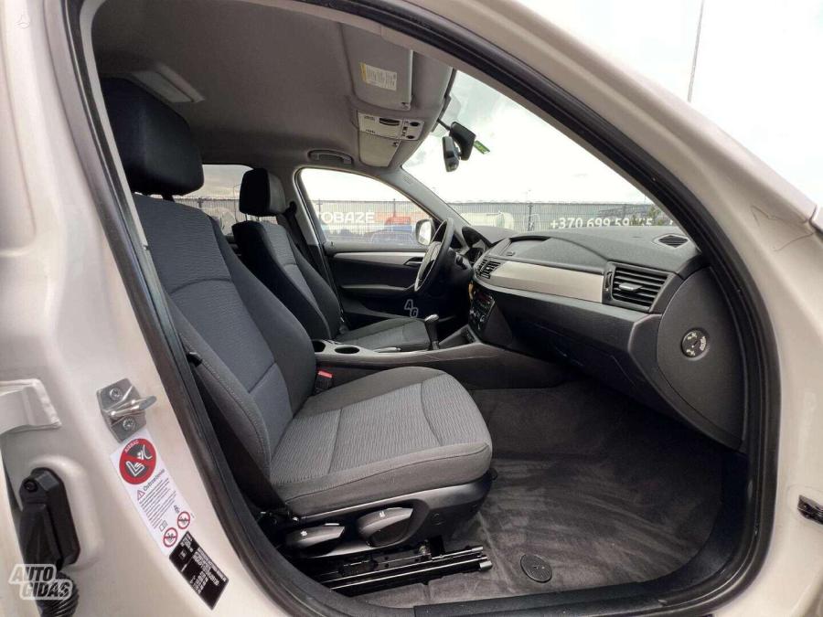 Balts BMW X1 2012 Šauļi, ar dzinēja tilpumu 2.00 L un nobraukumu 204 tūkst. km par 6200 €, foto 21 vietnē AUTOMOTO.COM.LV