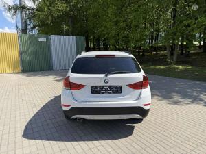 Balts BMW X1 2012 Marijampole, ar dzinēja tilpumu 2.00 L un nobraukumu 150 tūkst. km par 5700 €, foto 9 vietnē AUTOMOTO.COM.LV