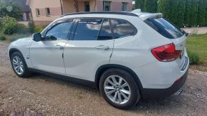 Белый БМВ Х1 2012 в Утена, объемом двигателя 2.00 л и пробегом 227 тыс. км за 8300 €, фото  на AUTOMOTO.COM.LV