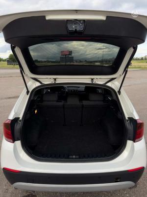 Balts BMW X1 2012 Kauņa, ar dzinēja tilpumu 2.00 L un nobraukumu 326 tūkst. km par 5900 €, foto 14 vietnē AUTOMOTO.COM.LV