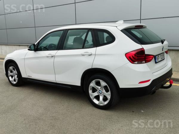 Balts BMW X1 2012 Rīga, ar dzinēja tilpumu 2.00 L un nobraukumu 0 tūkst. km par 5450 €, foto 6 vietnē AUTOMOTO.COM.LV