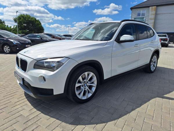 Balts BMW X1 2012 Tauragė, ar dzinēja tilpumu 2.00 L un nobraukumu 221 tūkst. km par 6650 €, foto 3 vietnē AUTOMOTO.COM.LV