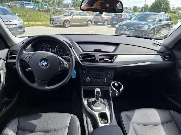 Balts BMW X1 2012 Tauragė, ar dzinēja tilpumu 2.00 L un nobraukumu 221 tūkst. km par 6650 €, foto 9 vietnē AUTOMOTO.COM.LV