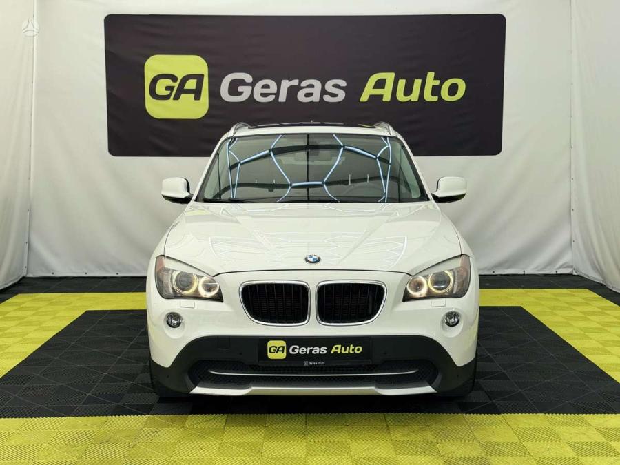 Balts BMW X1 2012 Viļņa, ar dzinēja tilpumu 2.00 L un nobraukumu 171 tūkst. km par 9999 €, foto 8 vietnē AUTOMOTO.COM.LV