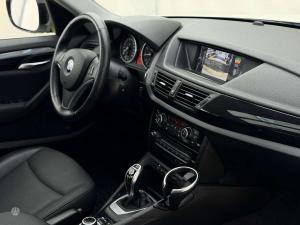 White BMW X1 2012 in Vilnius, with an engine capacity of 2.00 L and mileage of 171 thousand km for 9999 €, photo 16 on AUTOMOTO.COM.LV