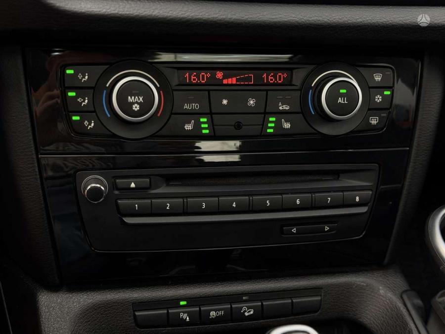 White BMW X1 2012 in Vilnius, with an engine capacity of 2.00 L and mileage of 171 thousand km for 9999 €, photo 24 on AUTOMOTO.COM.LV