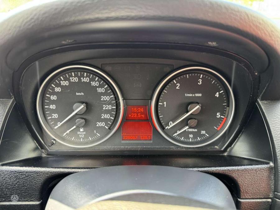 Белый БМВ Х1 2012 в Тельшяй, объемом двигателя 2.00 л и пробегом 229 тыс. км за 5999 €, фото 24 на AUTOMOTO.COM.LV