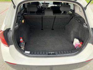 White BMW X1 2012 in Rokiskis, with an engine capacity of 2.00 L and mileage of 220 thousand km for 6300 €, photo 11 on AUTOMOTO.COM.LV