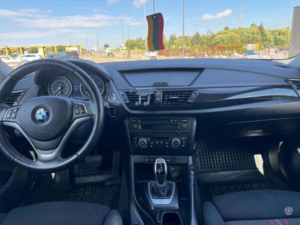 Balts BMW X1 2012 Kauņa, ar dzinēja tilpumu 2.00 L un nobraukumu 324 tūkst. km par 5750 €, foto 8 vietnē AUTOMOTO.COM.LV