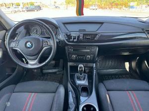 White BMW X1 2012 in Kaunas, with an engine capacity of 2.00 L and mileage of 324 thousand km for 5750 €, photo 9 on AUTOMOTO.COM.LV