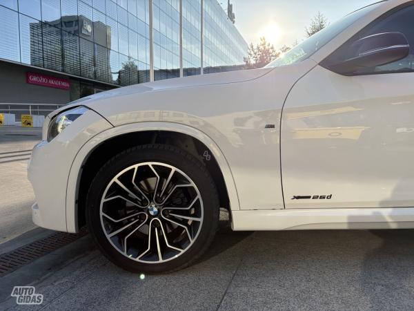 Balts BMW X1 2012 Kauņa, ar dzinēja tilpumu 2.50 L un nobraukumu 338 tūkst. km par 8400 €, foto 3 vietnē AUTOMOTO.COM.LV