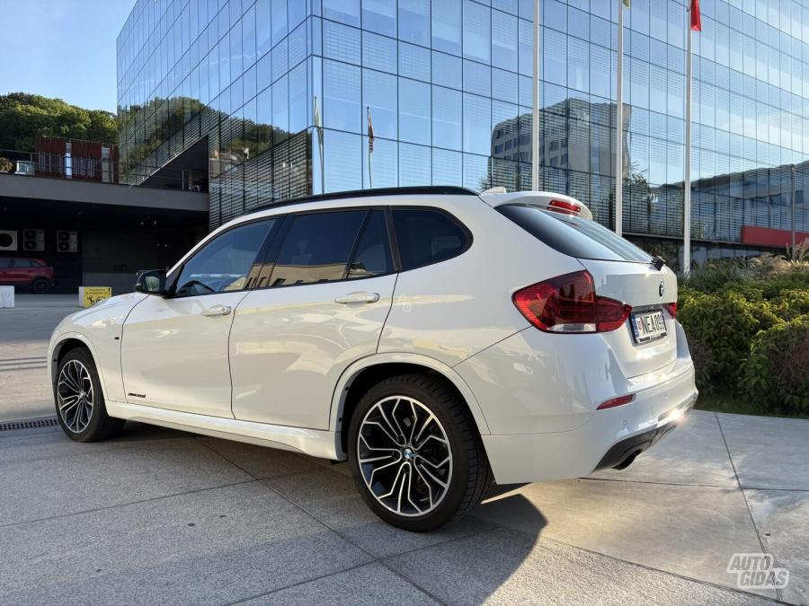 Balts BMW X1 2012 Kauņa, ar dzinēja tilpumu 2.50 L un nobraukumu 338 tūkst. km par 8400 €, foto 4 vietnē AUTOMOTO.COM.LV