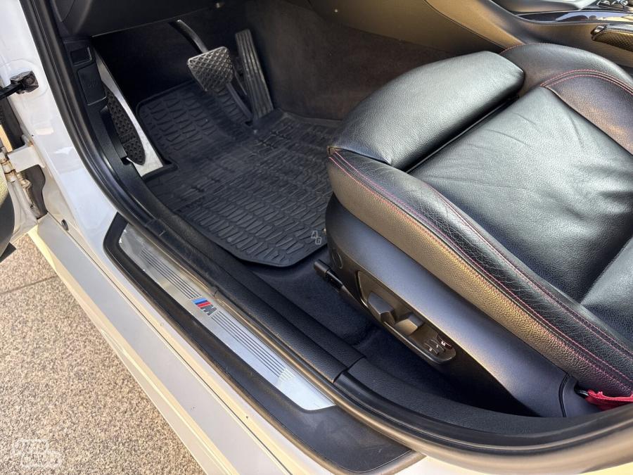 Balts BMW X1 2012 Kauņa, ar dzinēja tilpumu 2.50 L un nobraukumu 338 tūkst. km par 8400 €, foto 12 vietnē AUTOMOTO.COM.LV