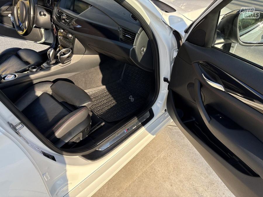Balts BMW X1 2012 Kauņa, ar dzinēja tilpumu 2.50 L un nobraukumu 338 tūkst. km par 8400 €, foto 13 vietnē AUTOMOTO.COM.LV
