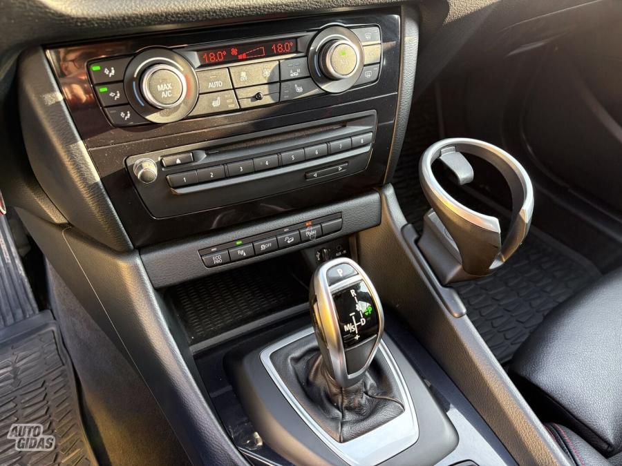 Balts BMW X1 2012 Kauņa, ar dzinēja tilpumu 2.50 L un nobraukumu 338 tūkst. km par 8400 €, foto 18 vietnē AUTOMOTO.COM.LV