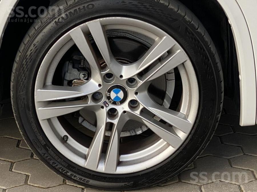 Balts BMW X1 2013 Rīga, ar dzinēja tilpumu 2.00 L un nobraukumu 181 tūkst. km par 10550 €, foto 9 vietnē AUTOMOTO.COM.LV