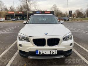 White BMW X1 2013 in Riga, with an engine capacity of 2.00 L and mileage of 228 thousand km for 9190 €, photo 6 on AUTOMOTO.COM.LV