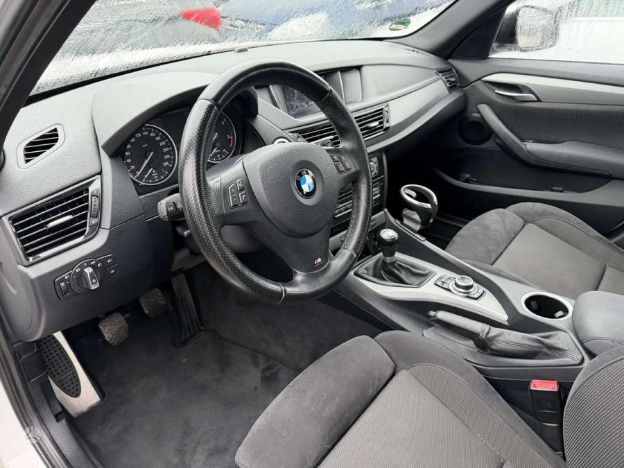 Balts BMW X1 2013 Utena, ar dzinēja tilpumu 2.00 L un nobraukumu 241 tūkst. km par 6900 €, foto 6 vietnē AUTOMOTO.COM.LV