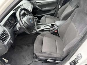 Balts BMW X1 2013 Utena, ar dzinēja tilpumu 2.00 L un nobraukumu 241 tūkst. km par 6900 €, foto 8 vietnē AUTOMOTO.COM.LV